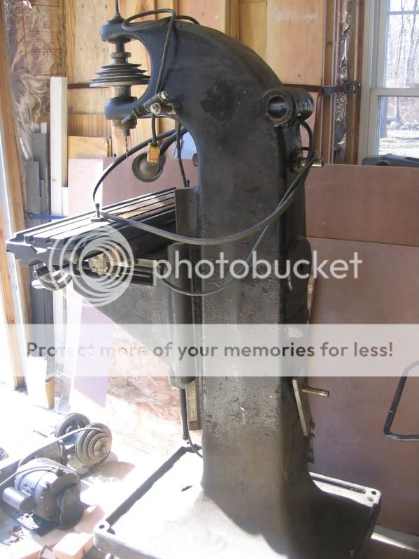 Old milling machine for sale in Danbury CT