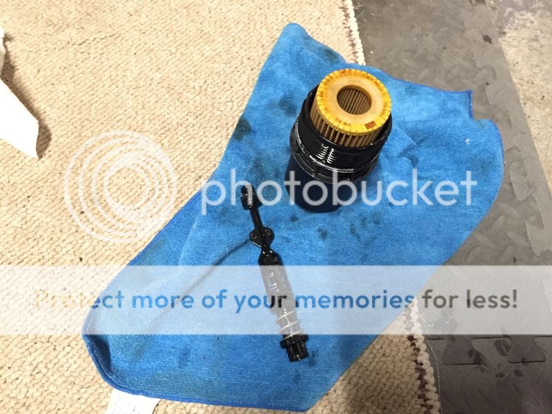 Different OEM oil filter housing insert....WHY? | VW Vortex ...