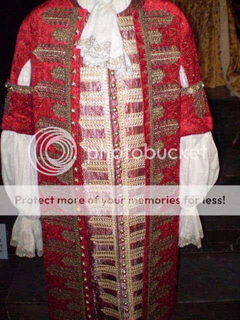 The Costumer's Guide to Movie Costumes