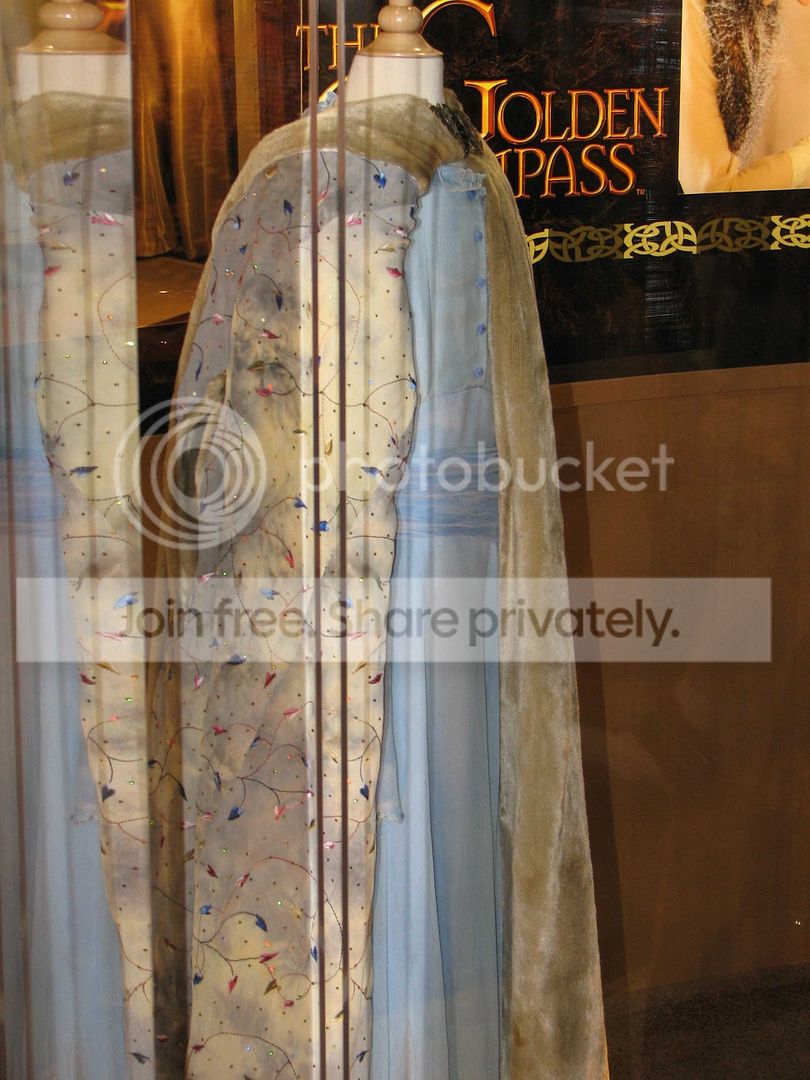 The Costumer's Guide to Movie Costumes
